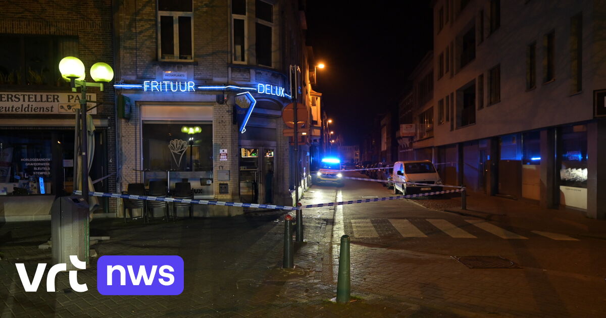 Aanslag op frituur in Hoboken met bidon vol benzine | VRT NWS: nieuws