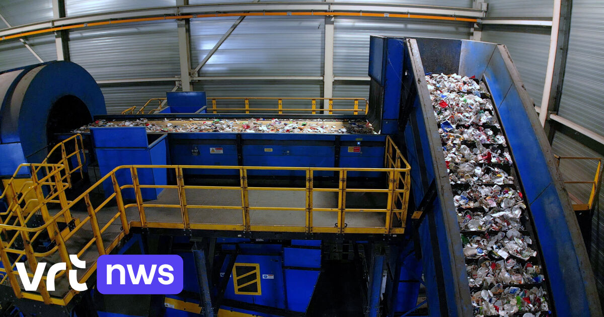 Nieuwe recyclagefabriek voor harde plastic in Lommel | VRT NWS: nieuws