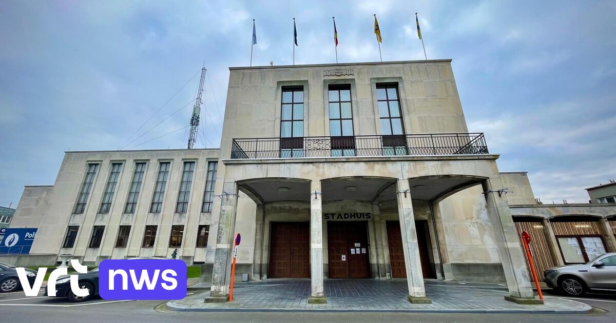 Federale politie doet huiszoeking in stadhuis van Blankenberge in onderzoek naar schepen Jurgen ...