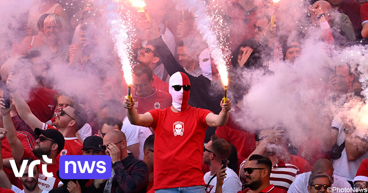 Supportersclubs van voetbalploeg Antwerp willen alle supporters in het ...