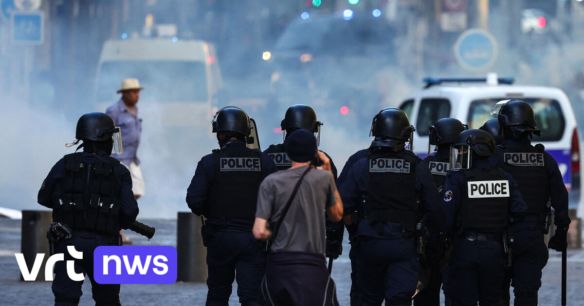Franse regering zet 45.000 agenten in om rellen tegen te gaan, situatie ...