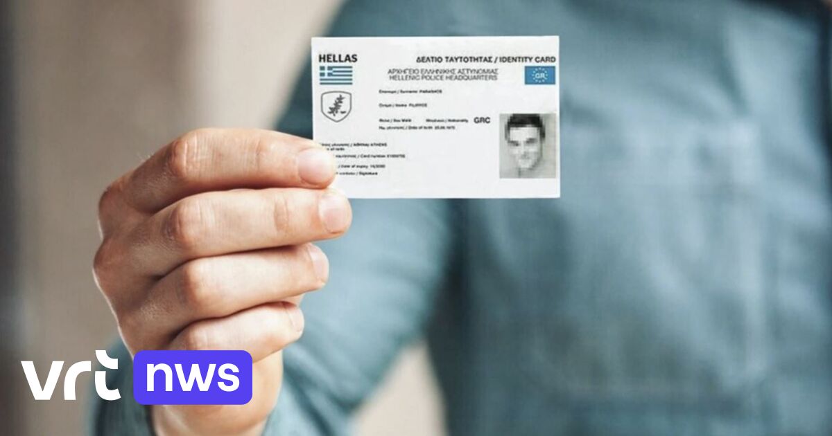Stormloop op papieren identiteitskaart in Griekenland "uit angst voor duivelse elektronische ...