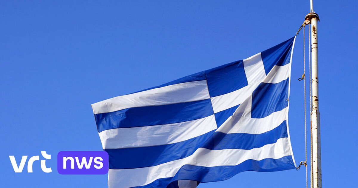 Stormloop op papieren identiteitskaart in Griekenland "uit angst voor duivelse elektronische ...