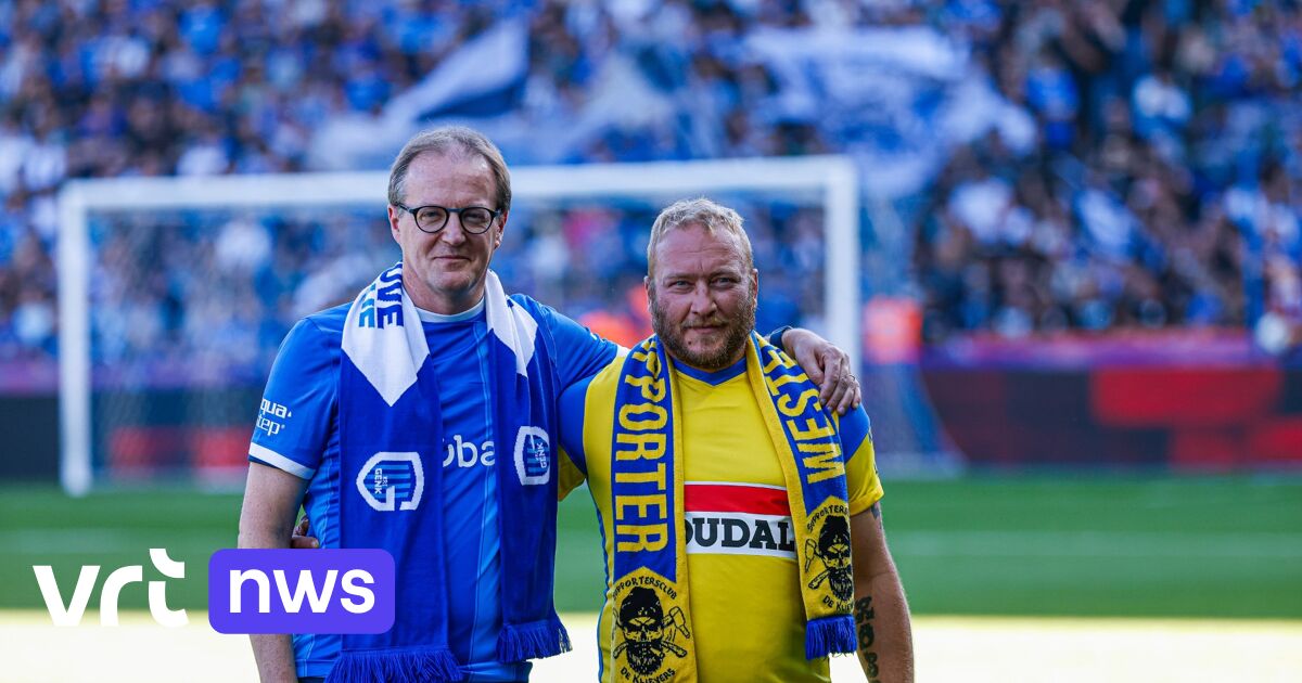 Genk en Westerlo sturen supporters mee op veld tijdens line-up om ...