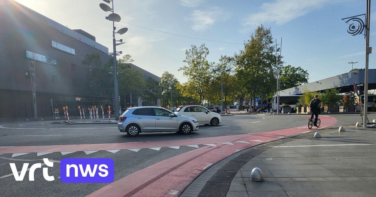 Drukke rotondes in centrum van Genk worden veiliger gemaakt voor fietsers | VRT NWS: nieuws