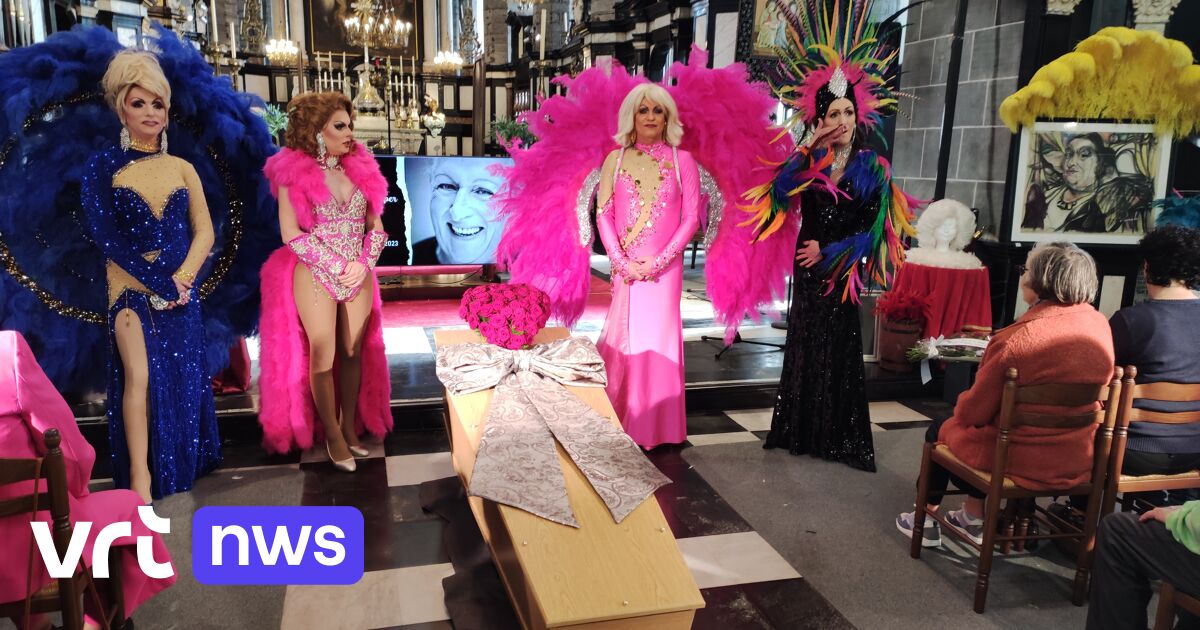 Gent neemt met honderden afscheid van de bekende stadsgids en travestiet "Dille" | VRT NWS: nieuws