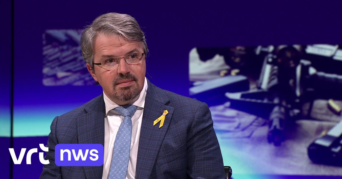 Federaal procureur Frédéric Van Leeuw: "Onderzoek naar illegale ...