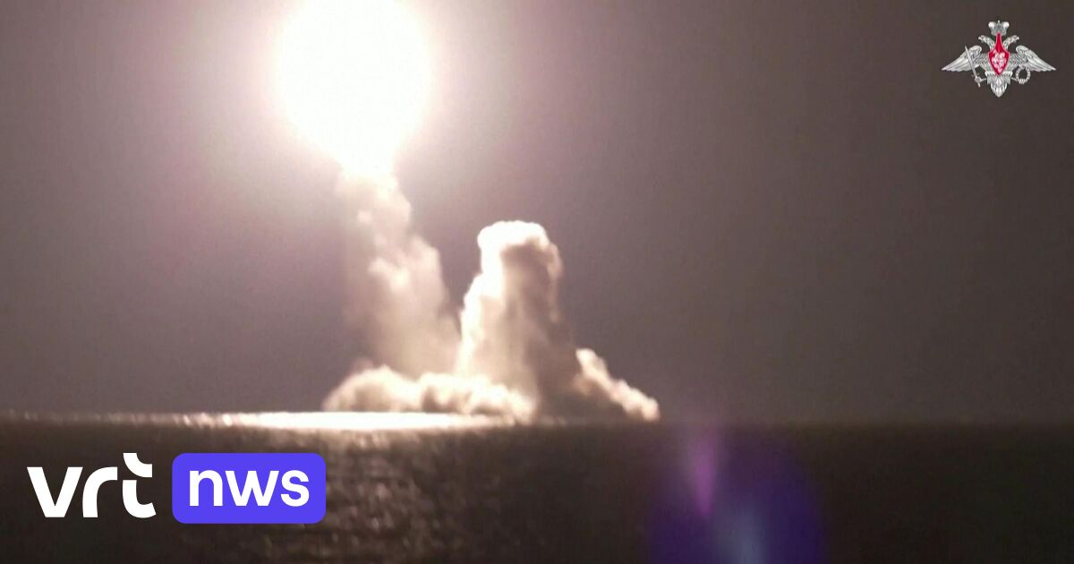 Nieuwe Russische nucleaire onderzeeër test met succes intercontinentale ...