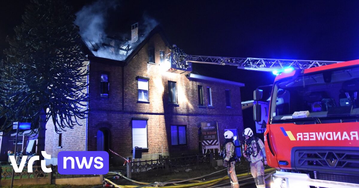 Zware brand in Beringen: geen gewonden, maar huis is onbewoonbaar | VRT NWS: nieuws