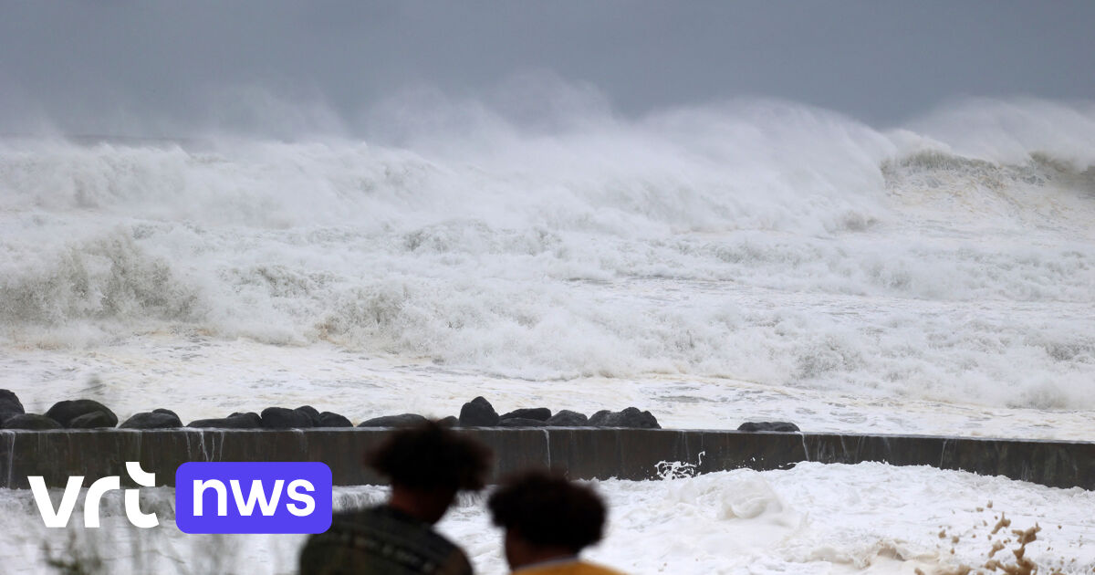 Franse eiland La Réunion zet zich schrap voor "historische" cycloon met ...