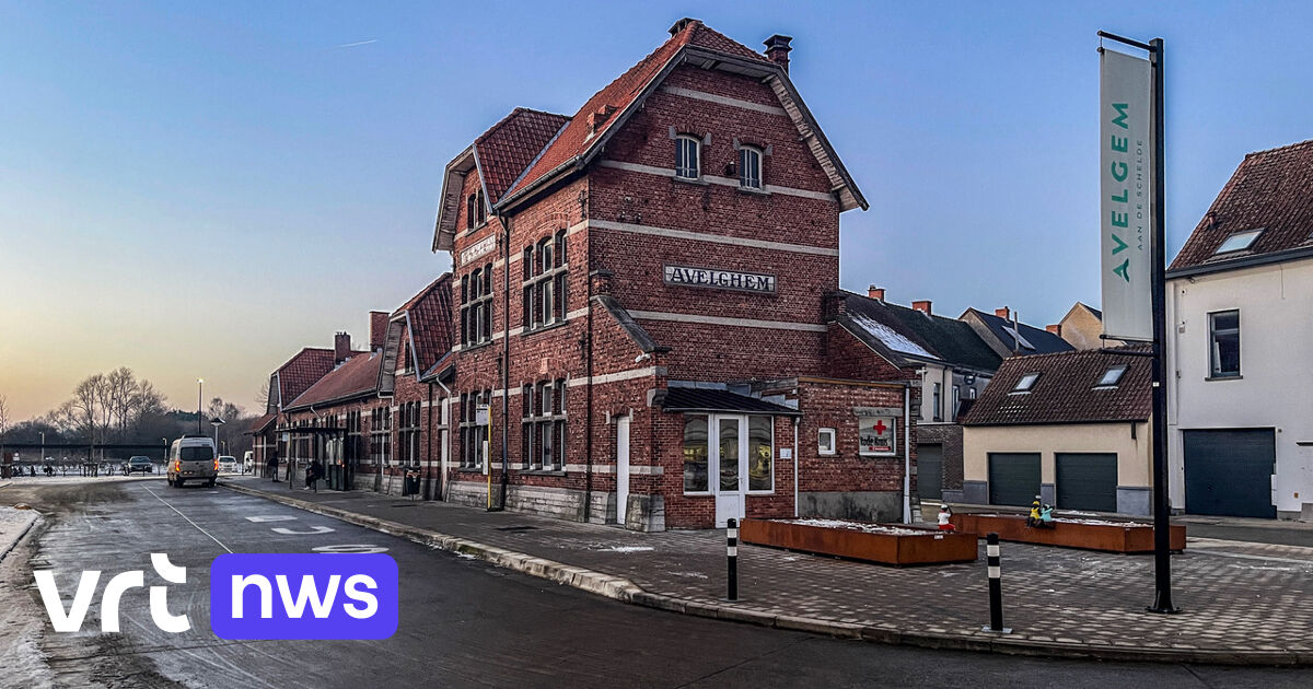 Avelgem wil 100 jaar oud beschermd station verkopen | VRT NWS: nieuws