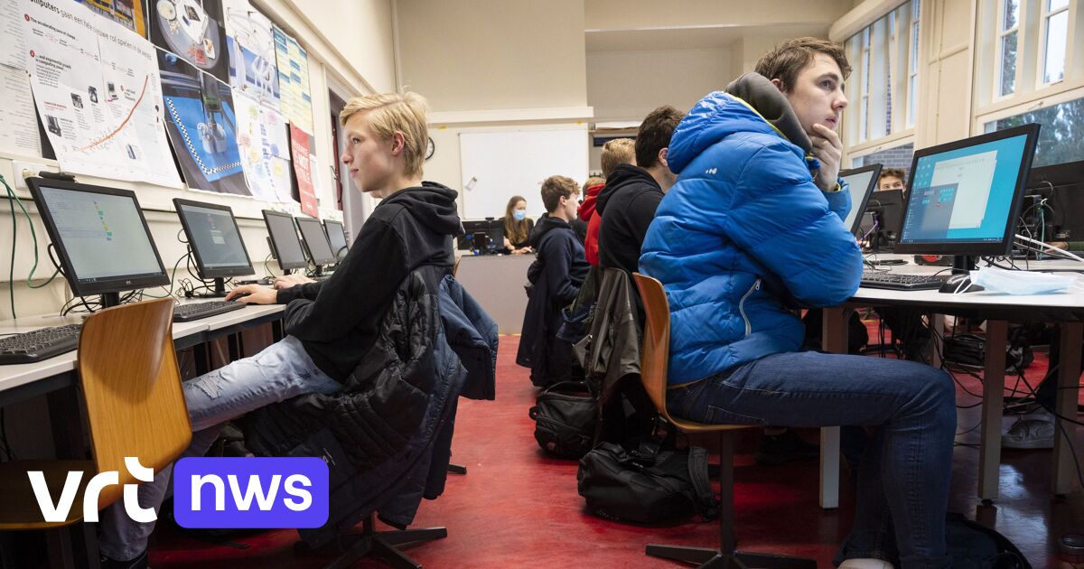 Scholieren willen AI gebruiken in de klas: "Slimme chatbots uit angst verbieden is geen goed ...