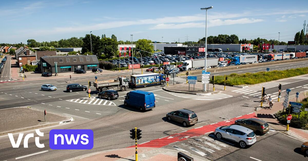 Gevaarlijke kruispunten op A12 in Aartselaar en Wilrijk-Zuid worden ondertunneld | VRT NWS: nieuws