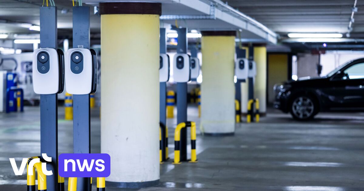 700 extra laadpalen voor elektrische auto's in parkings op Brussels Airport | VRT NWS: nieuws