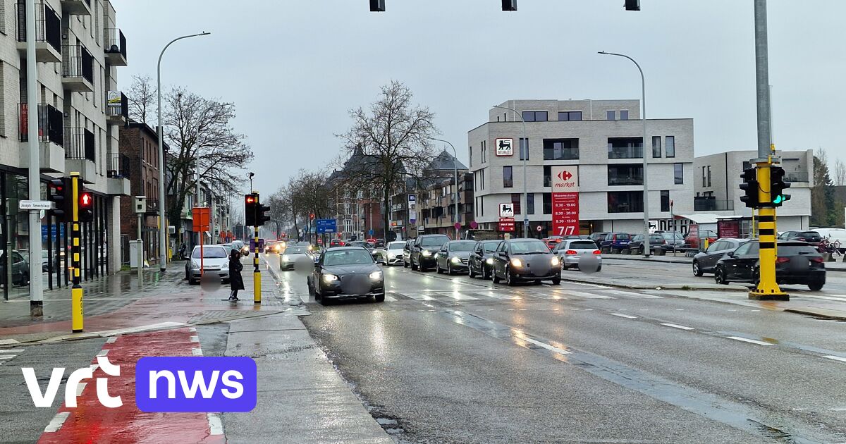Kruispunt N78 in Maasmechelen krijgt nieuwe evaluatie na aanhoudende verkeersproblemen | VRT NWS ...