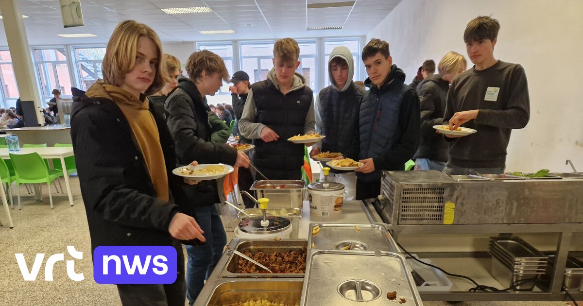 Nieuwe grootkeuken VTI Waregem levert kwaliteitslabel op: "We bakken ...