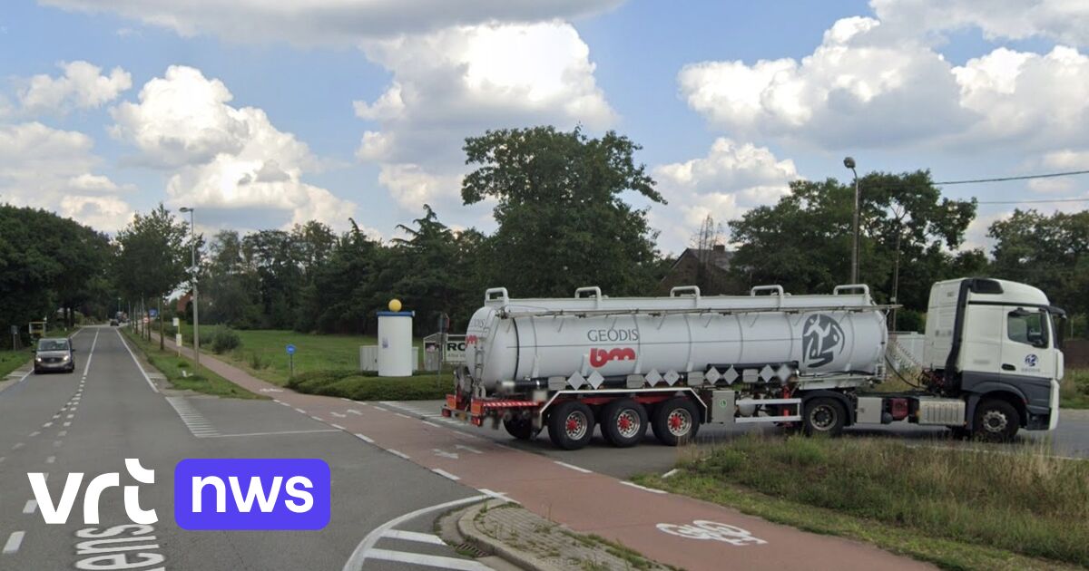 Fonkelnieuw fietspad in Arendonk na 5 maanden al vol putten: "Aannemer ...