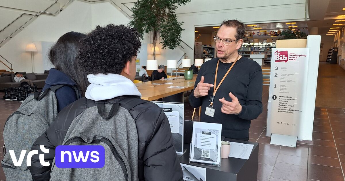 Genkse middelbare scholieren zoeken groepsstudeerplekken: bibliotheek ...