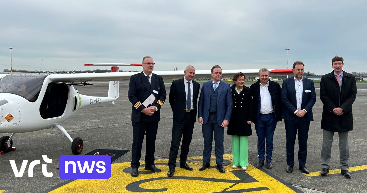 Luchthaven Deurne stelt eerste elektrische vliegtuigen voor | VRT NWS ...