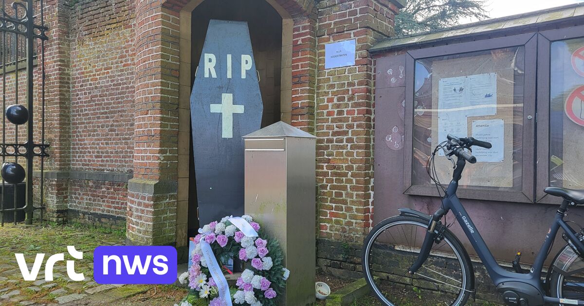 Gevangenis van Hoogstraten symbolisch 'begraven' tijdens vakbondsactie ...