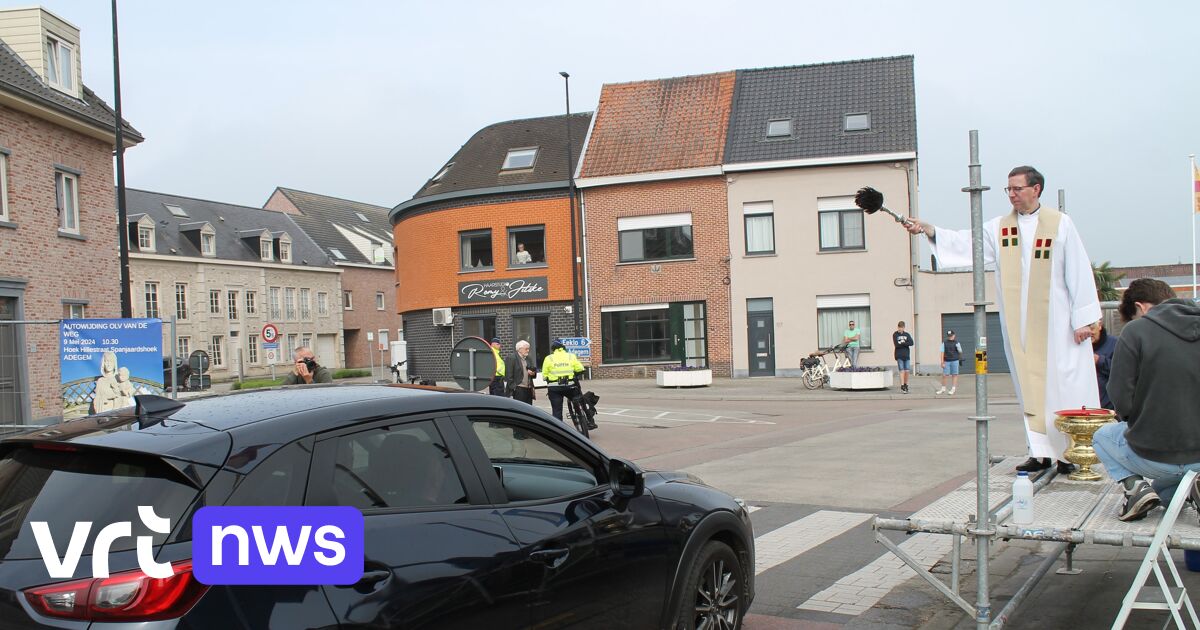 In Adegem zijn voor het eerst in 8 jaar weer auto's gezegend, "je hebt het gevoel dat je ...