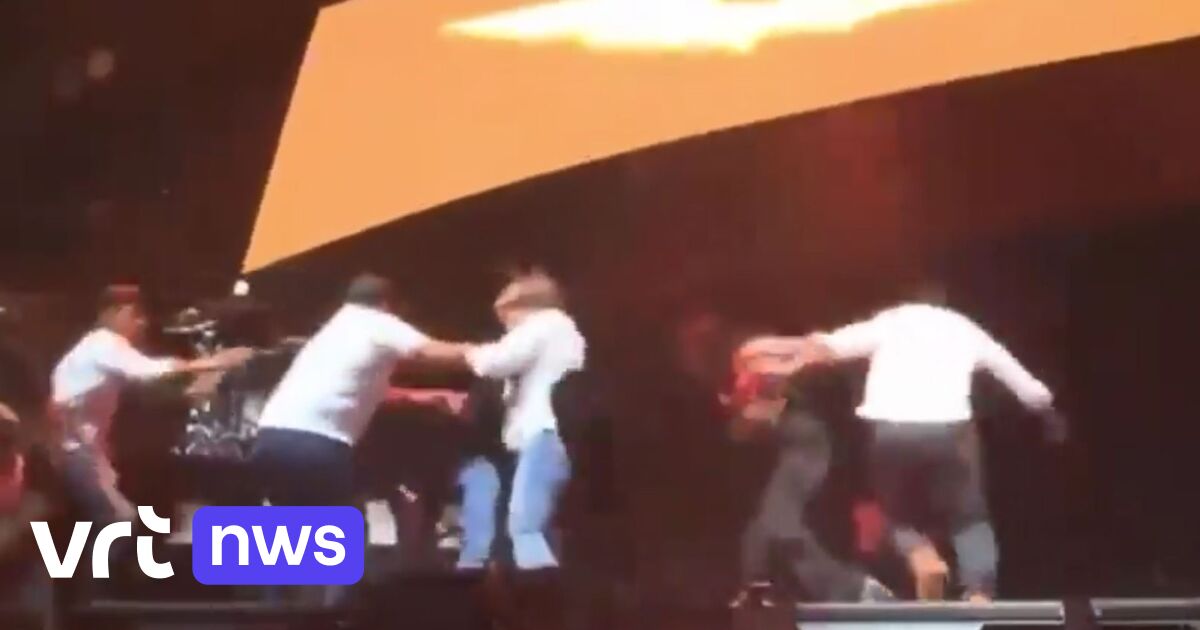 Zeker 9 doden nadat podium instort bij Mexicaanse ...