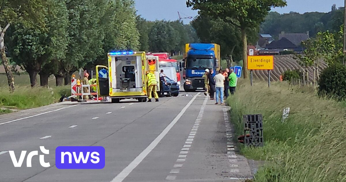 Zwaar ongeval op gewestweg tussen Elverdinge en Woesten: bestuurder ...