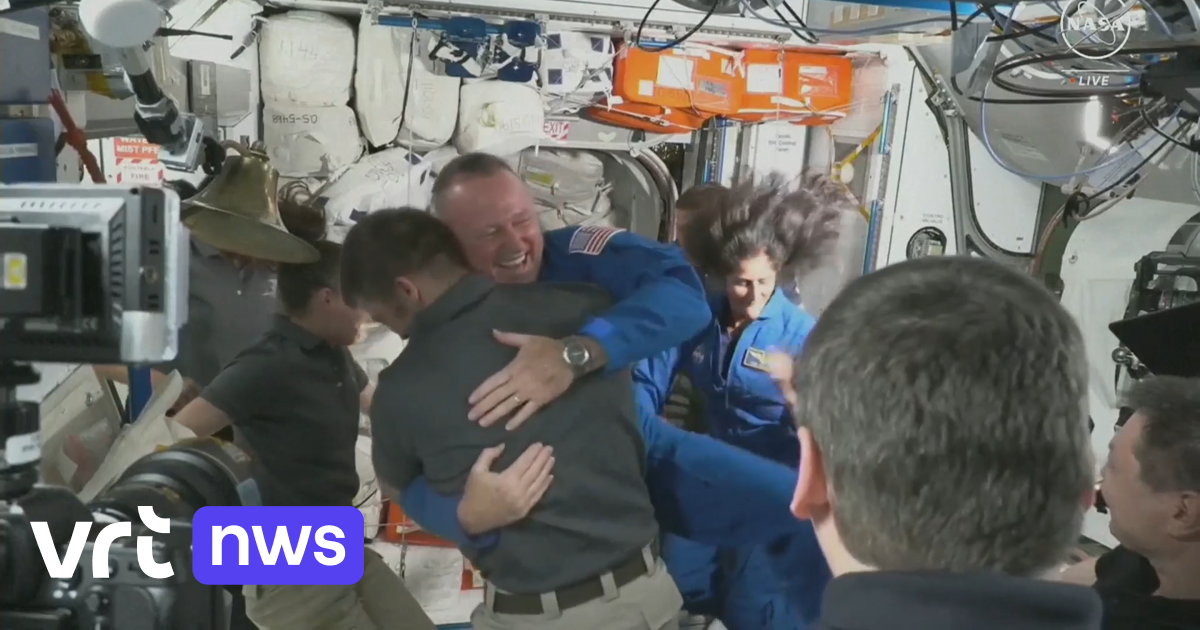 Ruimteschip van Boeing, met 2 astronauten, veilig aangekomen bij ...