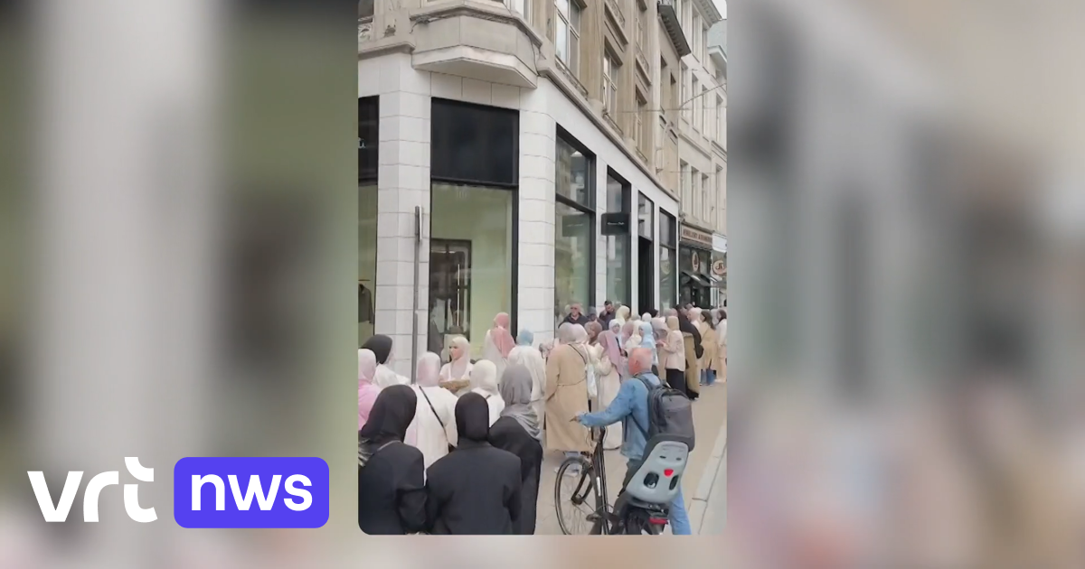 Modemerk dat "minder huid wil tonen" lijkt gat in de markt: meterslange ...