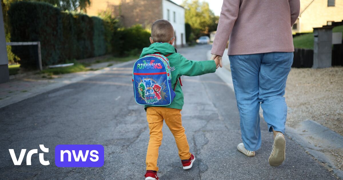 Gemeenschapsonderwijs wil dat kleuters vanaf 3 jaar al verplicht les ...