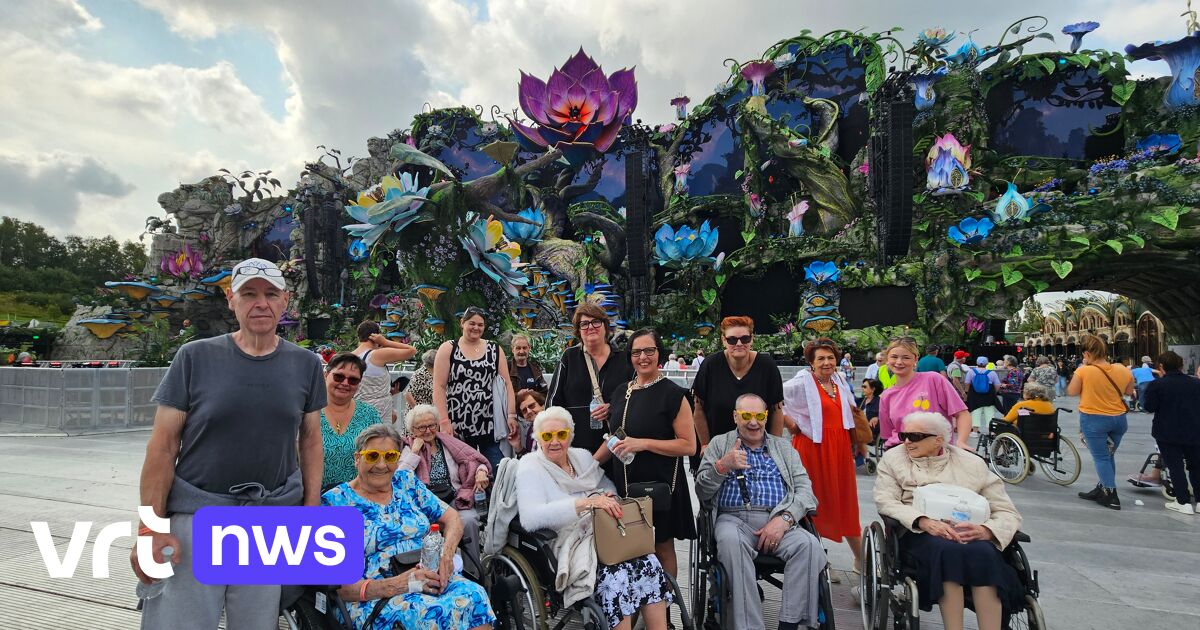 Jong en oud op Tomorrowland in Boom tijdens feest met 12.500 buren ...