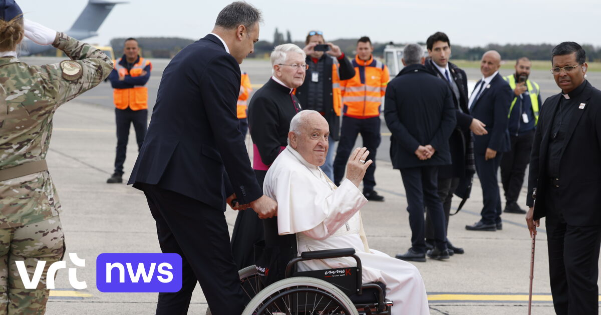 Liveblog - Pausbezoek zit erop, Franciscus spreekt zich in misviering ...