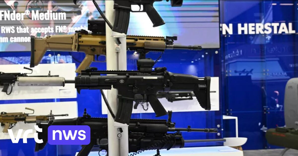 Belgian arms manufacturer signs 10-year contract to supply the British ...