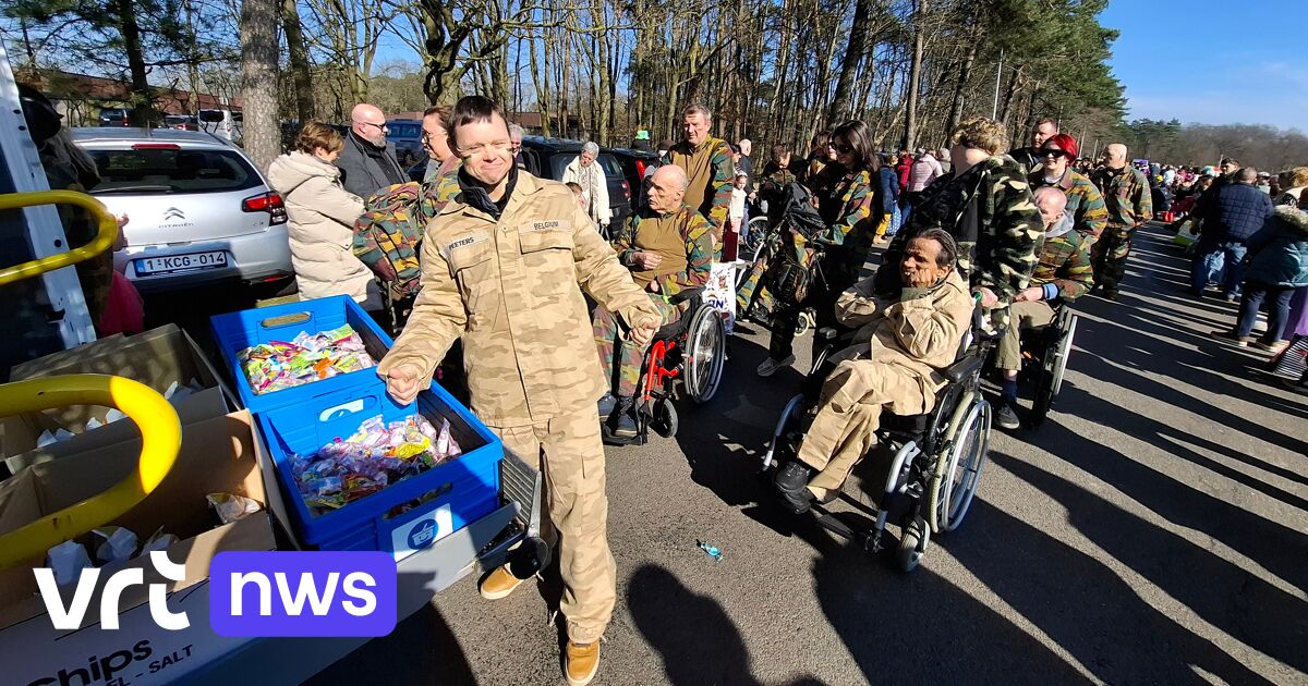 Carnavalstoet van Sint Oda voor mensen met beperking in Pelt: "We ...