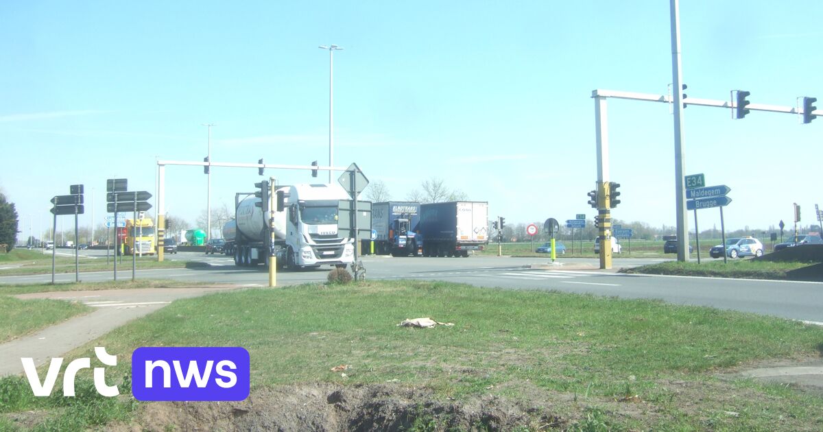 Vlaanderen hertekent op- en afrittencomplex in Kaprijke: "Tevreden met deze 1e stap" | VRT NWS ...