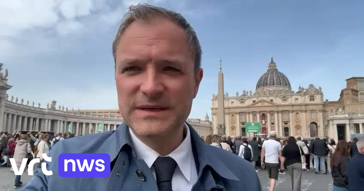Willem Van Mullem staat op Sint-Pietersplein: "Velen zijn gekomen voor gebed, maar vooral om ...