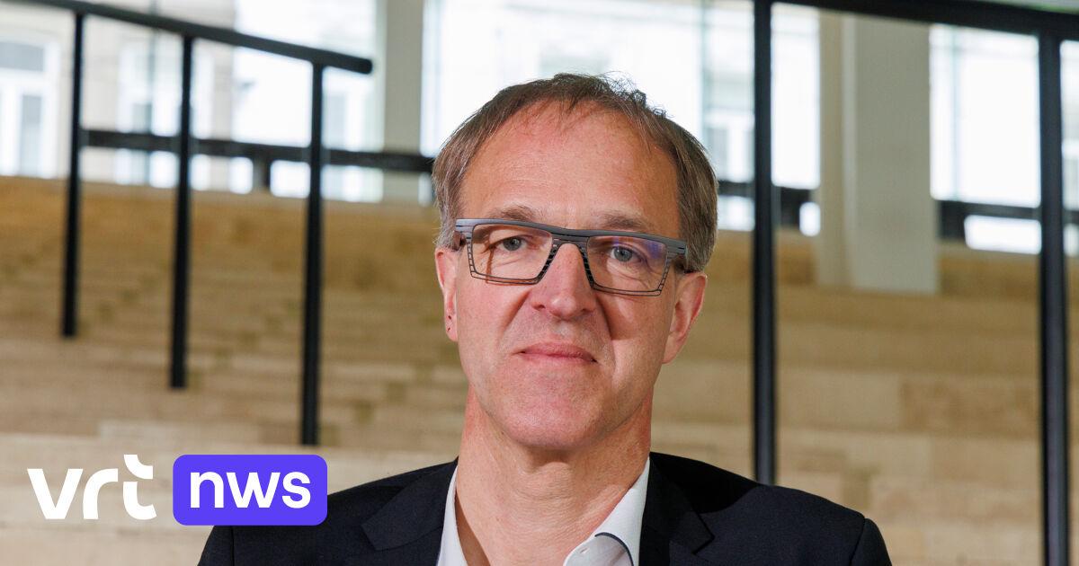 Rector Rik Van de Walle na pro-Palestijns protest aan rectoraat UGent ...