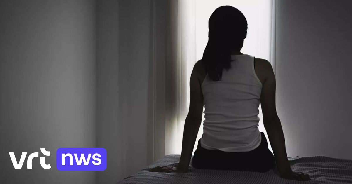 Man uit Kortemark krijgt 6 jaar cel voor verkrachting van 12-jarige dochter | VRT NWS: nieuws