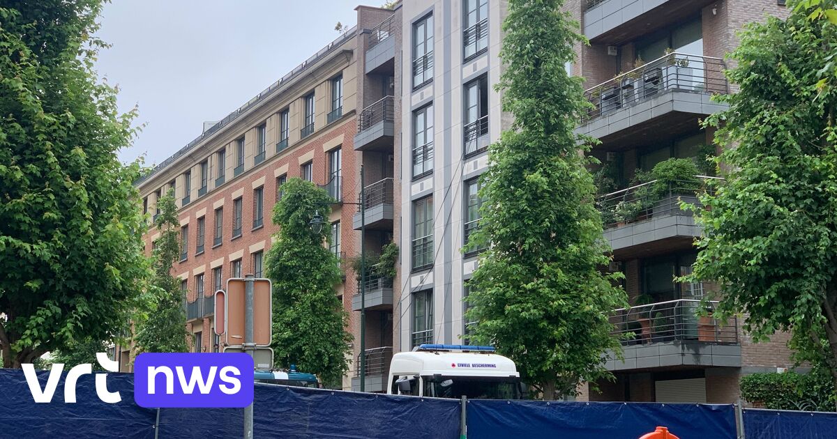 Speurders proberen via reconstructie antwoorden te krijgen over moord ...