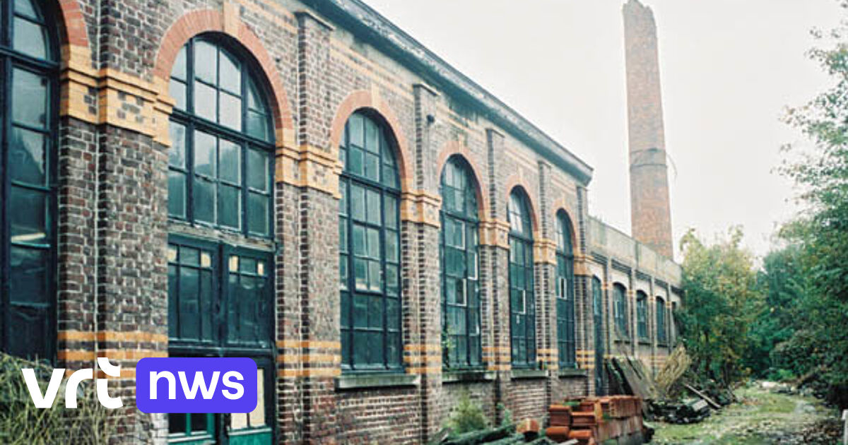 Minister Weyts heft bescherming oude textielfabriek in Eeklo op door ...