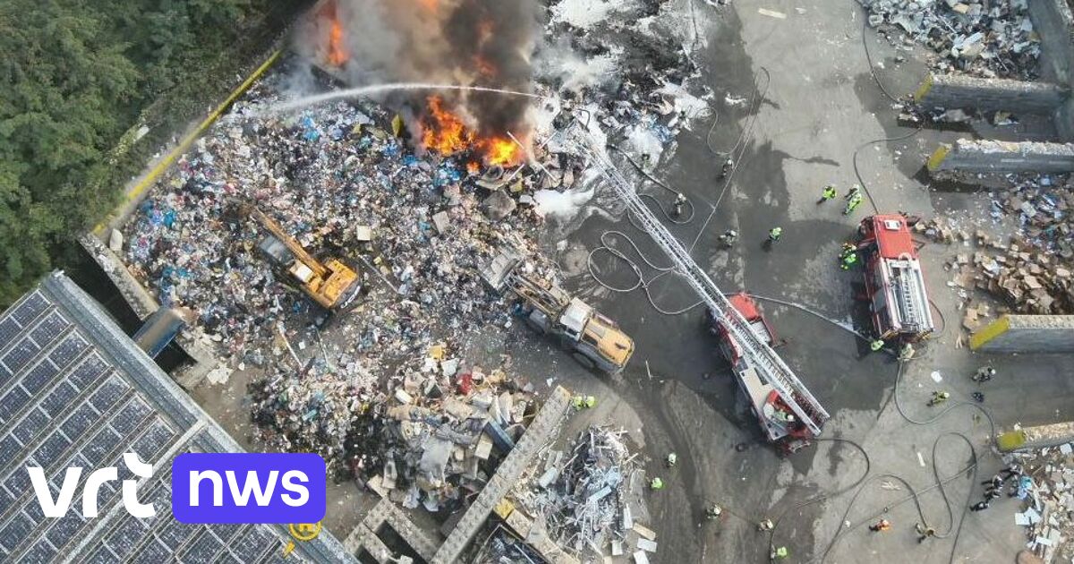 Liya.silver qian Qian represents an extremely vibrant as