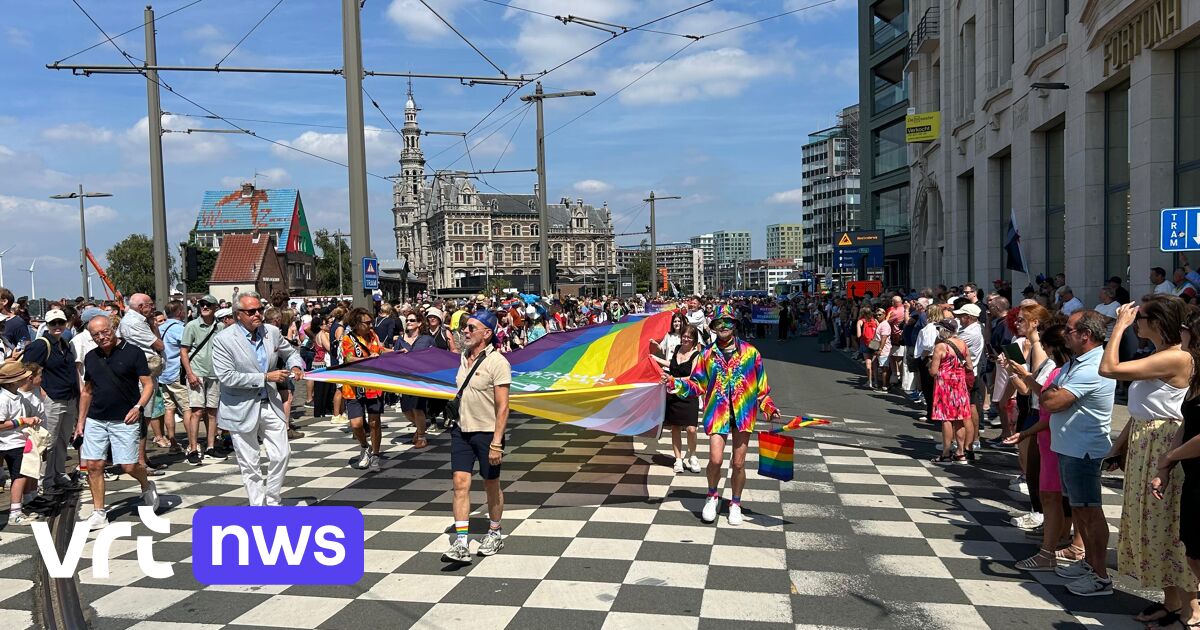 Erfolgreiche Antwerp Pride: Rund 110.000 Teilnehmer bei der großen Parade am Samstag | VRT NWS ...