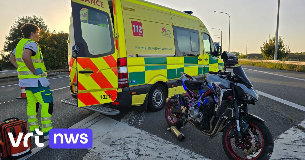Motorrijder raakt zwaargewond bij val op N16 in Sint-Niklaas | VRT NWS ...