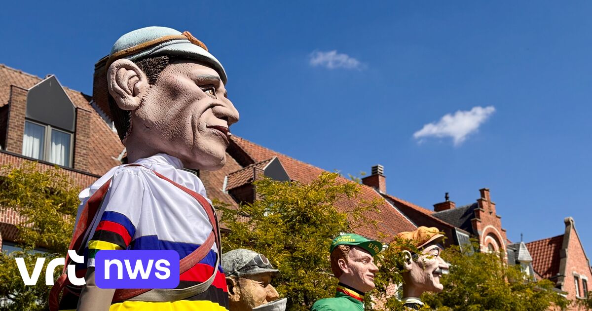 Reus van wielericoon Briek Schotte gedoopt in Moorslede, waar hij 75 ...
