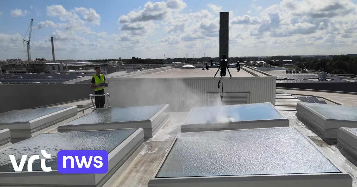 Ruitenwasser uit Zwevegem gebruikt drone om ruiten en zonnepanelen op ...