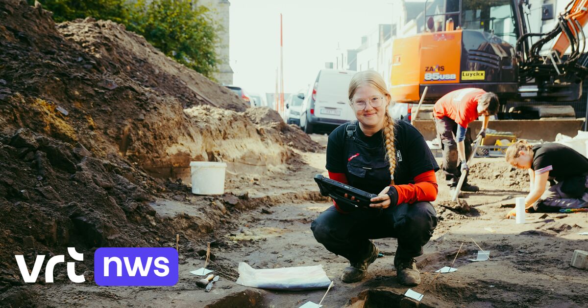 Archeologen graven 160 lichamen op uit de 19e eeuw in Onze-Lieve-Vrouw-Waver: "Ongelofelijk goed ...