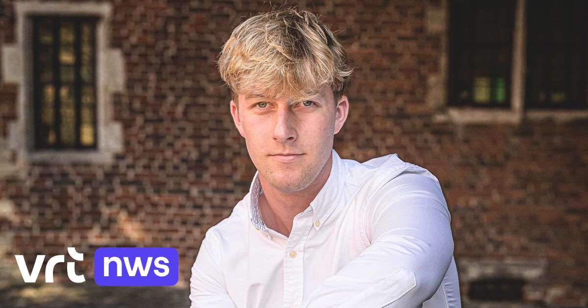 Prins Emmanuel viert 20e verjaardag met nieuwe foto's in Groot ...