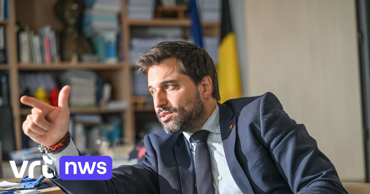 Wat drijft MR-voorzitter Bouchez om zich zo onbuigzaam op te stellen over de begroting? | VRT ...