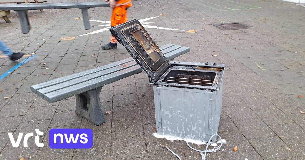 Koekjes in oven vatten vuur in basisschool Centrum in Vosselaar ...