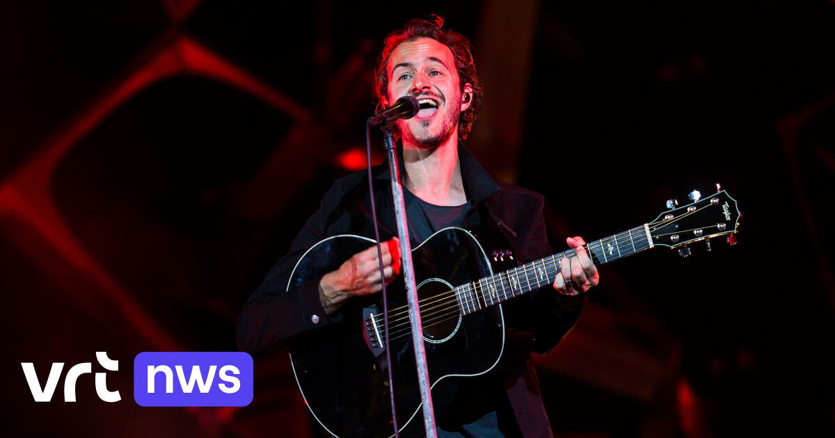 Editors-fans, laat Tom Smith ook solo je hart veroveren met zijn ...